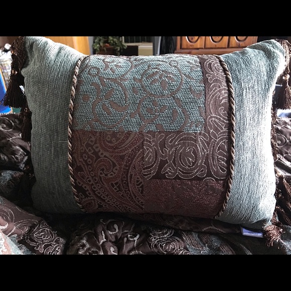 Croscill | Bedding | Croscill Comforter Set | Poshmark